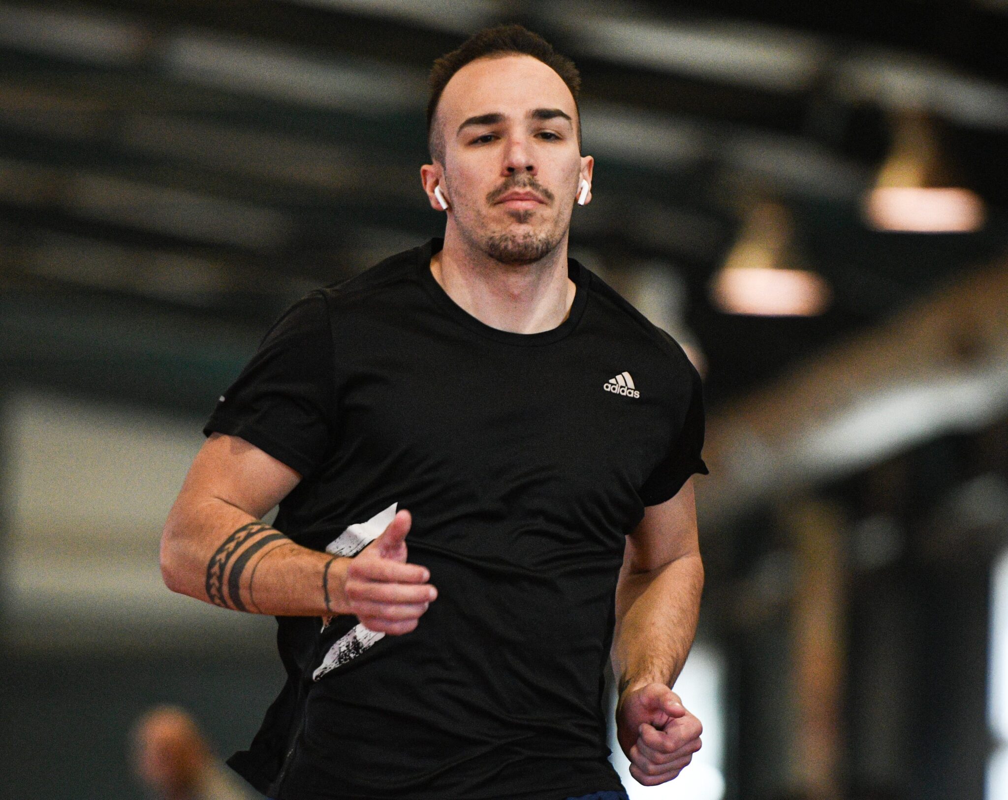 Αποσύρθηκε λόγω ενοχλήσεων ο Ρίζος στο Οσιγιεκ – 4,35 μ. η Αδαμοπούλου ...